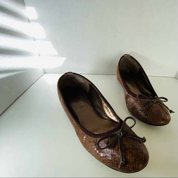 Sam & Libby | Shoes | Sam Libby Ballet Flats Snakeskin Browns Round Toe ...